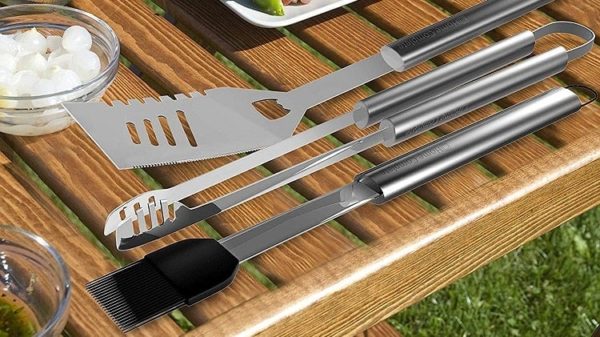 The Best and Essential Grill and Smoker Accessories In 2025